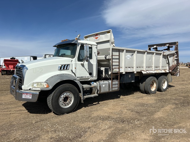 2012 Mack GU813 6x4 Manure Spreader Truck | Ritchie Bros. Auctioneers