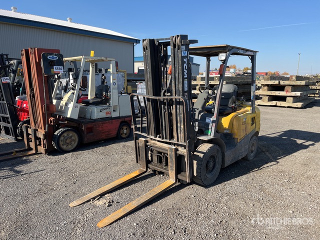 TCM FG25 3700 lb Pneumatic Tire Forklift (Inoperable) | Ritchie Bros ...