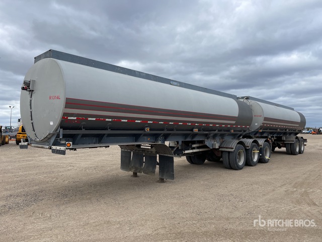 2007 Advance Super B-Train Lead Tanker Trailer | Ritchie Bros. Auctioneers