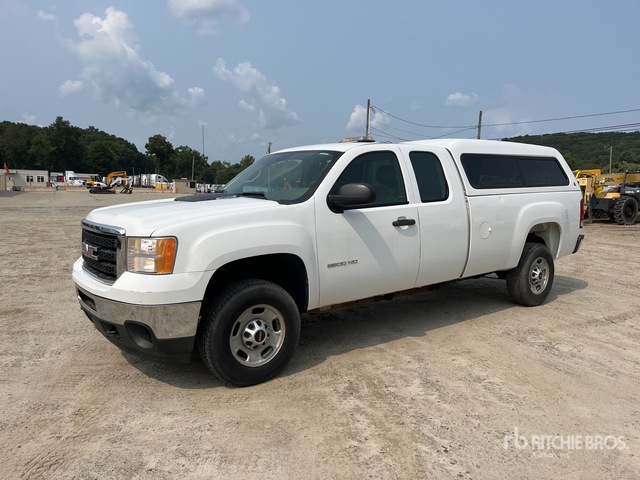 2013 GMC 2500 HD 4x2 Extended Cab Pickup | Ritchie Bros. Auctioneers