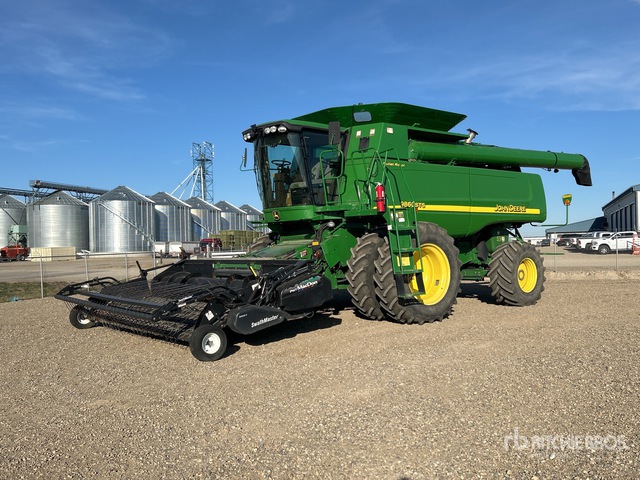 2007 John Deere 9860 STS Combine Harvester | Ritchie Bros. Auctioneers