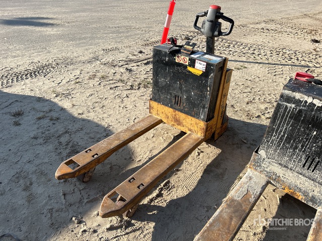 2021 Big Joe WPT45 4500 lb Electric Pallet Jack | Ritchie Bros. Auctioneers