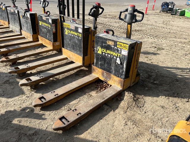 2018 Big Joe WPT45 4500 lb Electric Pallet Jack | Ritchie Bros. Auctioneers