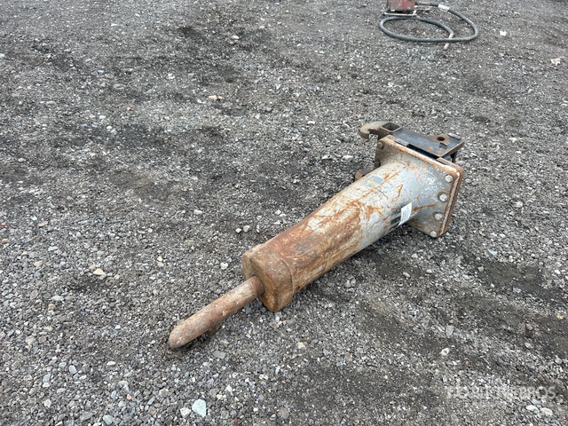 2021 Epiroc SB202 Hydraulic Breaker | Ritchie Bros. Auctioneers