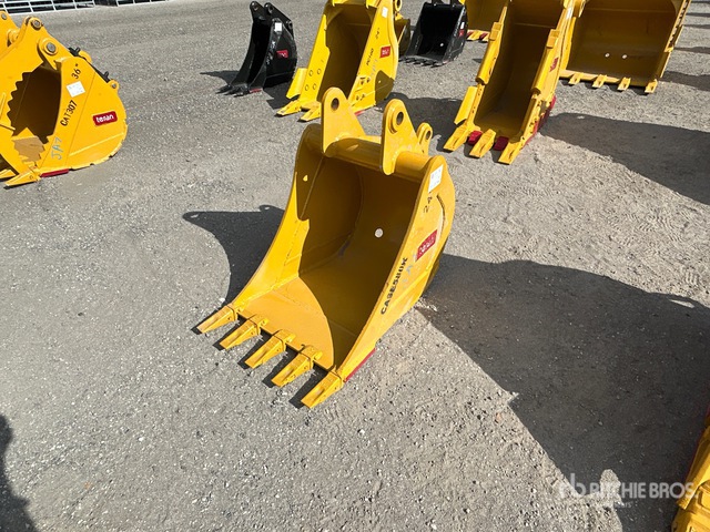 Teran BKT580K24 24 in 0.26 cyd Digging Backhoe Rear Bucket - Fits Case ...