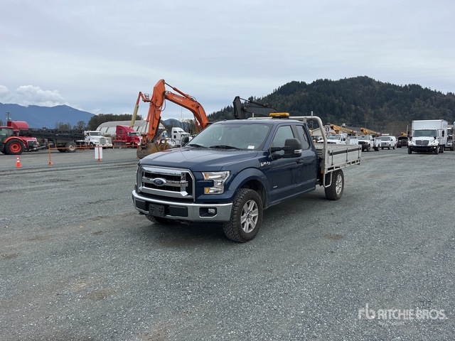 2016 Ford F-150 XLT 4x4 Extended Cab Flatbed Truck | Ritchie Bros ...