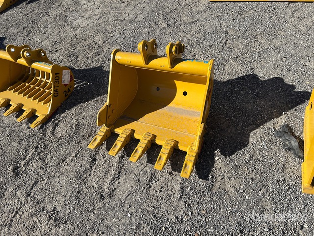 Teran BKT30124 24 in 0.09 cyd Digging Excavator Bucket - Fits Cat 301 ...