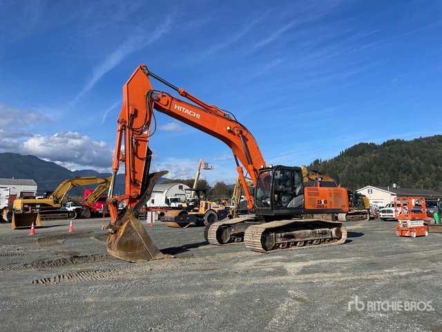 2015 Hitachi ZX350LC-5N Tracked Excavator | Ritchie Bros. Auctioneers
