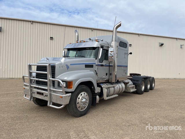 2018 Mack 600 CHU 8x6 Tri/A Sleeper Truck Tractor | Ritchie Bros ...