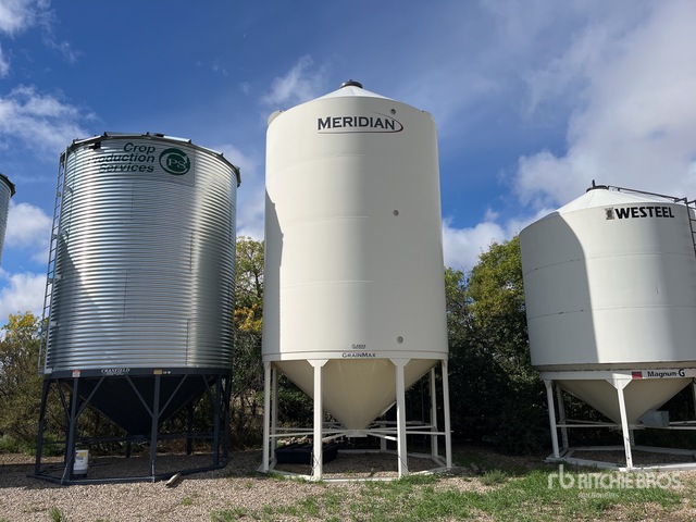 Meridian GM4000S D5 +/- 4000 bu Smooth Wall Hopper Grain Bin | Ritchie ...