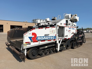 2017 Roadtec RP-195e Track Asphalt Paver in Topeka, Kansas, United ...