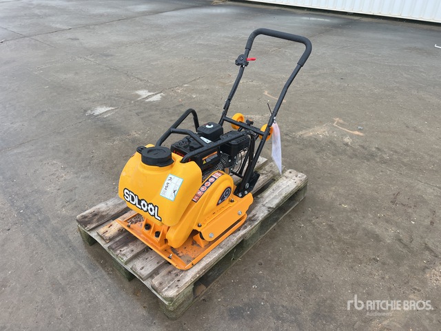 SDLOOL SL90B Vibratory Plate Compactor (Unused) | Ritchie Bros. Auctioneers