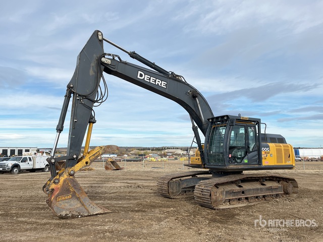 2019 John Deere 300G LC Tracked Excavator | Ritchie Bros. Auctioneers