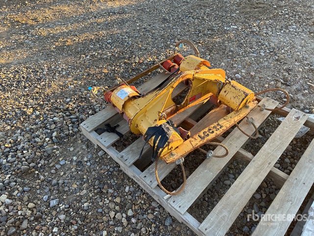 2018 Proline 3 in-12 in Roller Pipeline Cradle | Ritchie Bros. Auctioneers