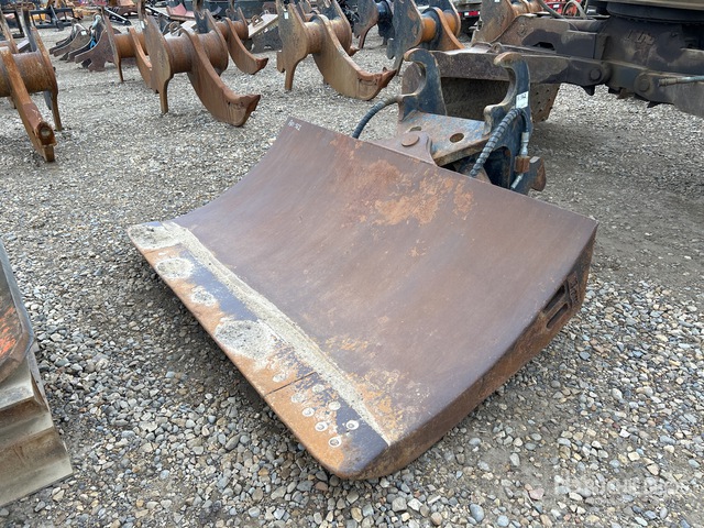 2020 Brandt 8450 84 in Q/C Excavator Chuck Blade - Fits 250G/290G ...