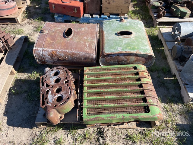 John Deere Antique Tractor Parts | Ritchie Bros. Auctioneers