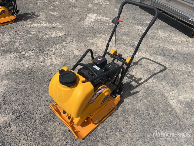 SDLOOL SL90B Vibratory Plate Compactor (Unused) | Ritchie Bros. Auctioneers