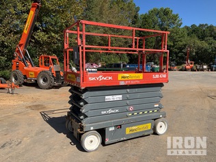 2017 Skyjack SJIII 4740 Electric Scissor Lift in Charlotte, North ...