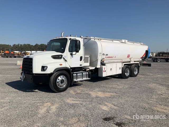 2015 Freightliner 114SD 4100 gal 6x4 Tanker Truck | Ritchie Bros ...