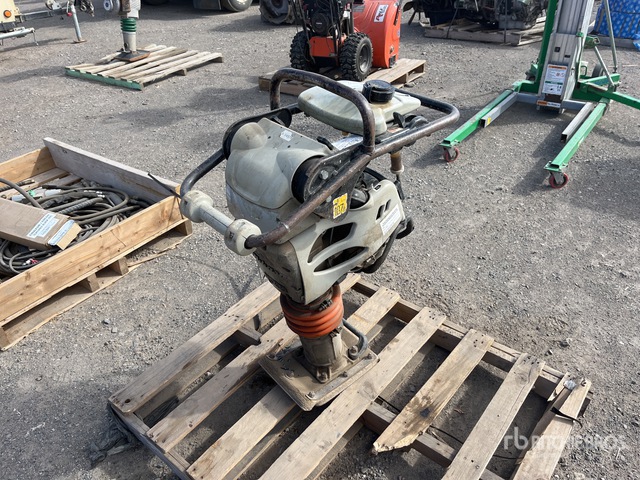2012 MQ MTX60HD Jumping Jack Tamper | Ritchie Bros. Auctioneers