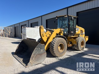 2014 Cat 930K Wheel Loader in Nelson, Missouri, United States ...