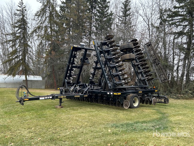 2020 Mandako Storm 40 ft Vertical Disc | Ritchie Bros. Auctioneers