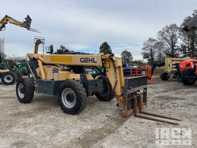 2015 Gehl RS8-42 Telehandler in Hiram, Georgia, United States ...