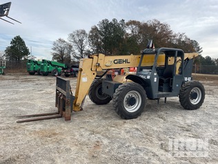 2015 Gehl RS8-42 Telehandler in Hiram, Georgia, United States ...