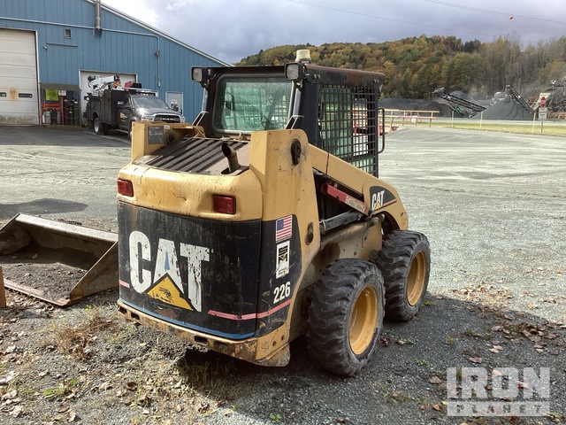 2003 Cat 226 Skid Steer Loader in Waterford, Vermont, United States ...