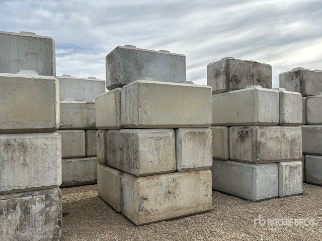 Quantity of (10) Concrete Blocks | Ritchie Bros. Auctioneers
