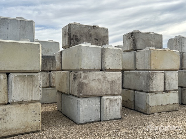 Quantity of (10) Concrete Blocks | Ritchie Bros. Auctioneers