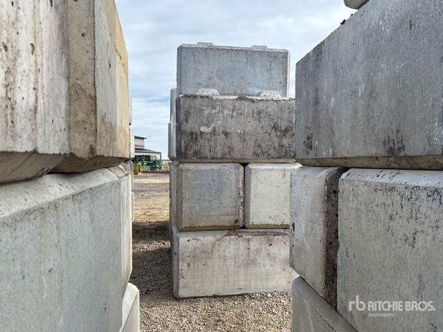 Quantity of (10) Concrete Blocks | Ritchie Bros. Auctioneers