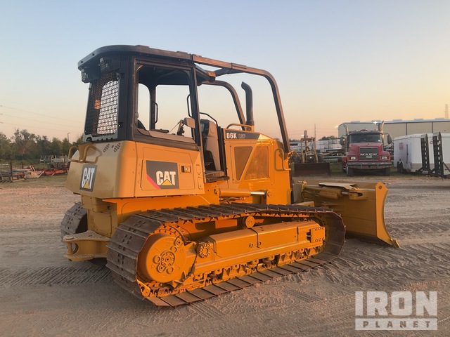 Cat D6K LGP Crawler Dozer in Dayton, Texas, United States (IronPlanet ...