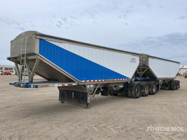 2017 Doepker Legacy Super B-Train Grain Trailer | Ritchie Bros. Auctioneers