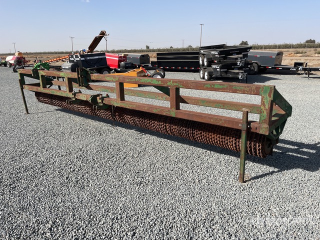 20 ft 10 in 3-Point Packer | Ritchie Bros. Auctioneers