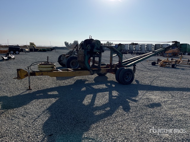 Trackson PD4 S/A Tow Behind Crane | Ritchie Bros. Auctioneers