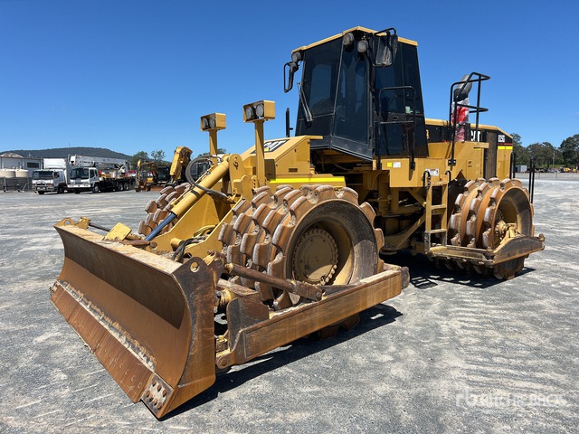 2003 Cat 825G II Converted From 826G II Soil Compactor | Ritchie Bros ...