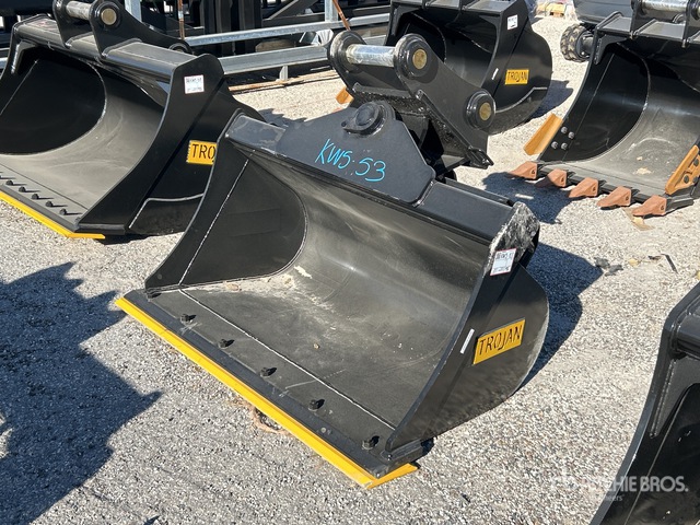 Trojan 120CL 60 in Tilting Excavator Bucket - Fits 65mm Cat 311/312/313 ...