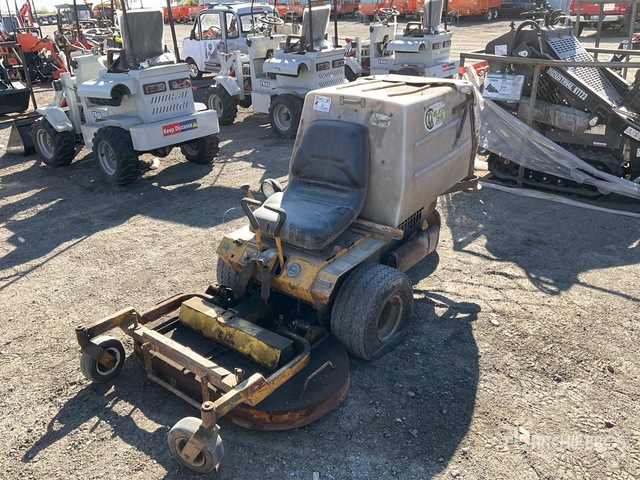 Walker MCGHS Zero-Turn Lawn Mower (Inoperable) | Ritchie Bros. Auctioneers