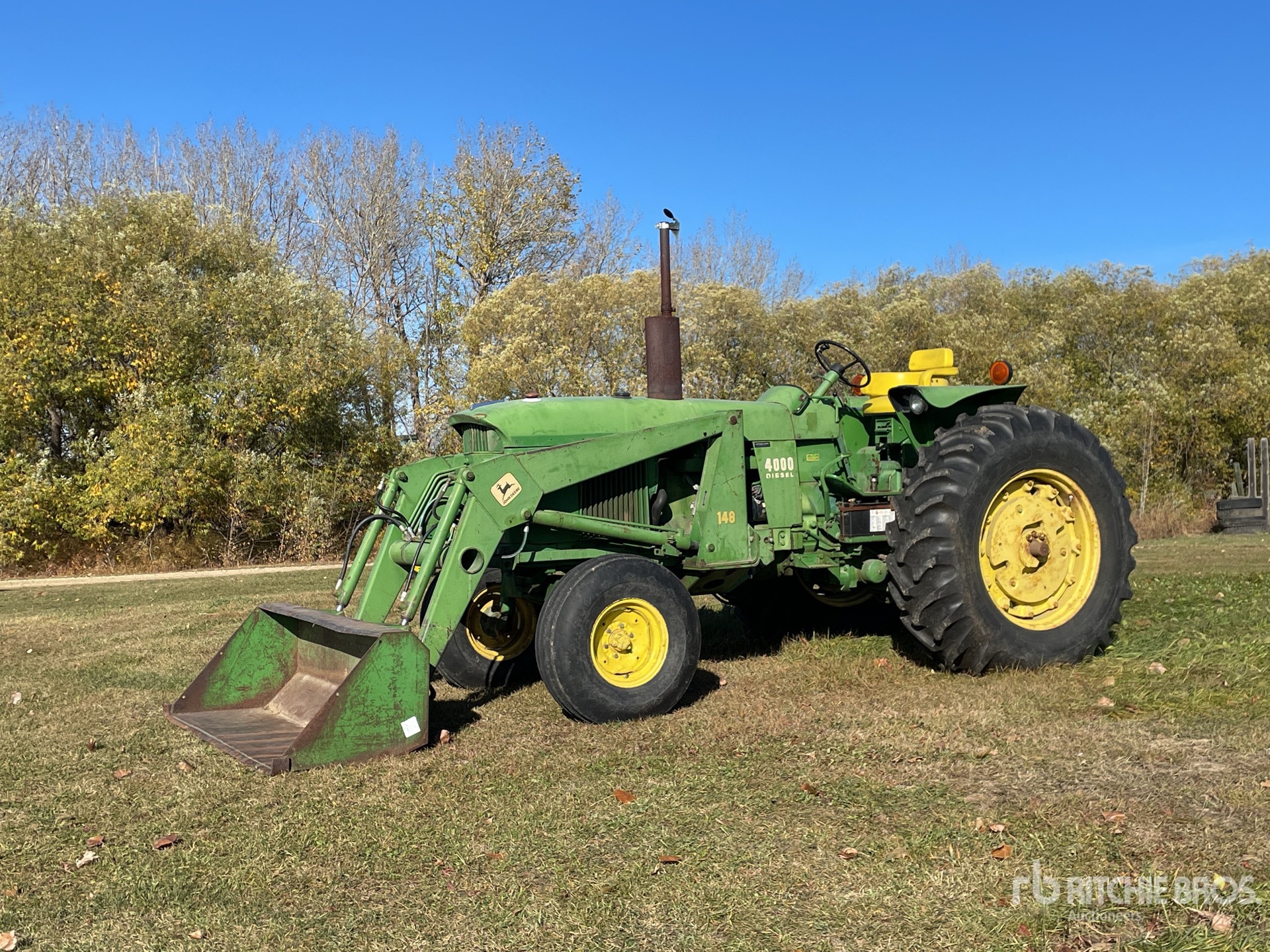 1972 John Deere 4000 2WD Tractor | Ritchie Bros. Auctioneers