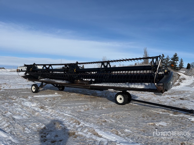 2015 MacDon FD75-S 35 ft Flex Draper Combine Header | Ritchie Bros ...