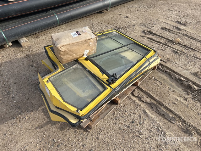 Hyster Cab Assembly - Fits Hyster 50 Forklift | Ritchie Bros. Auctioneers