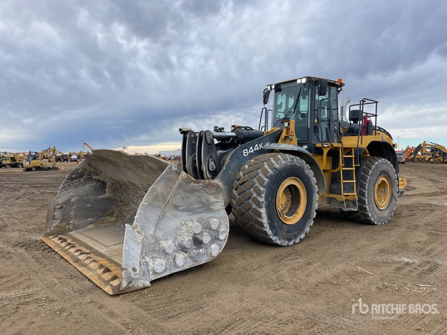 2018 John Deere 844K Wheel Loader | Ritchie Bros. Auctioneers