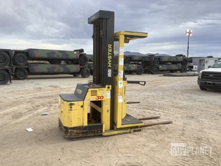 Surplus Hyster Order Picker in Doyle, California, United States ...