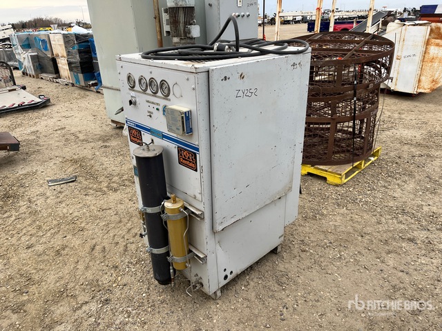 Bauer Mariner E Air Compressor | Ritchie Bros. Auctioneers