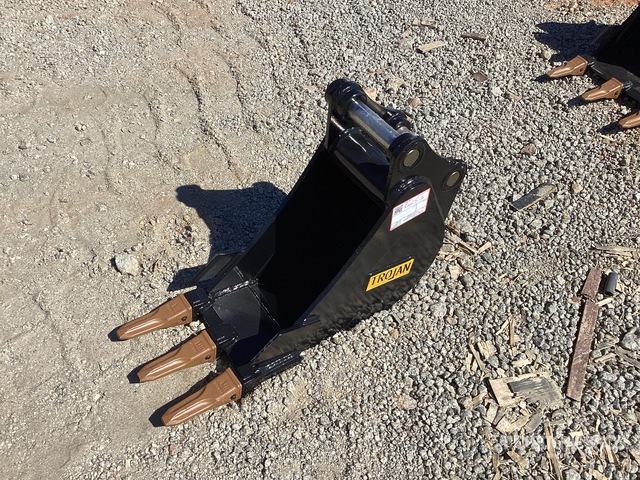 Trojan 35CL 12 in Digging Excavator Bucket (Unused) | Ritchie Bros ...