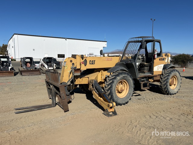 2004 Cat TH560B Telehandler | Ritchie Bros. Auctioneers