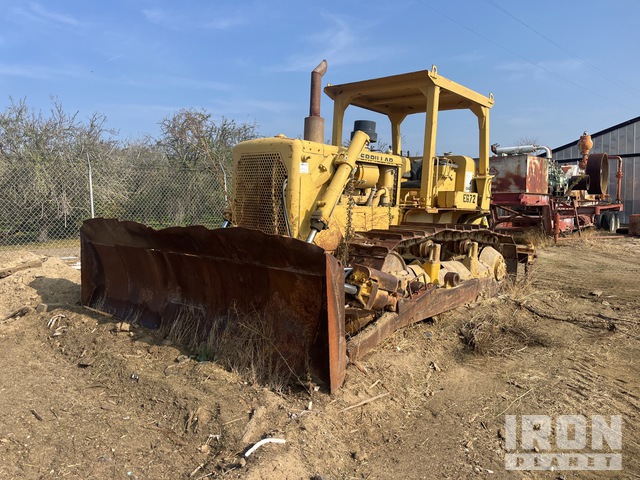 1971 Cat D6C Crawler Dozer in Shafter, California, United States ...
