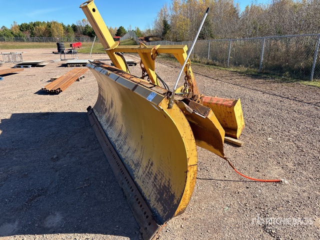 Craig Snow Plow - Fits Wheel Loader | Ritchie Bros. Auctioneers