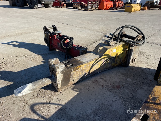 Atlas Copco MB1700 Hydraulic Breaker | Ritchie Bros. Auctioneers